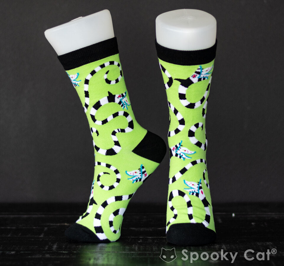 Sandworm Socks – Spooky Cat Press